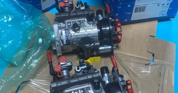 Diesel Fuel Injection Pump 9520A413G