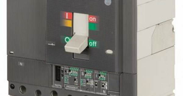 Circuit breaker T5S 630 PR222DS/P-LSI In=630 4p F F
